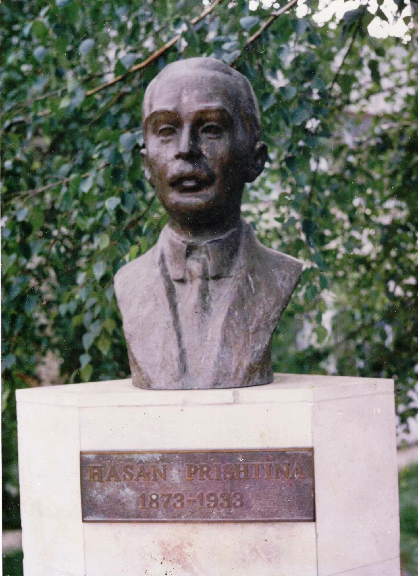 Biografia – Shf&Shmu Hasan Prishtina